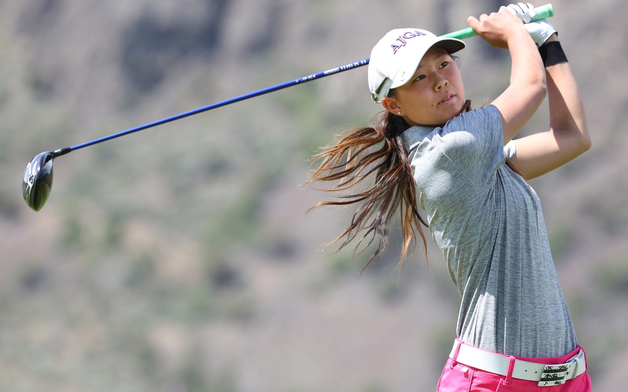 Alisha Lau prend la tête du Championnat canadien junior féminin - Golf ...