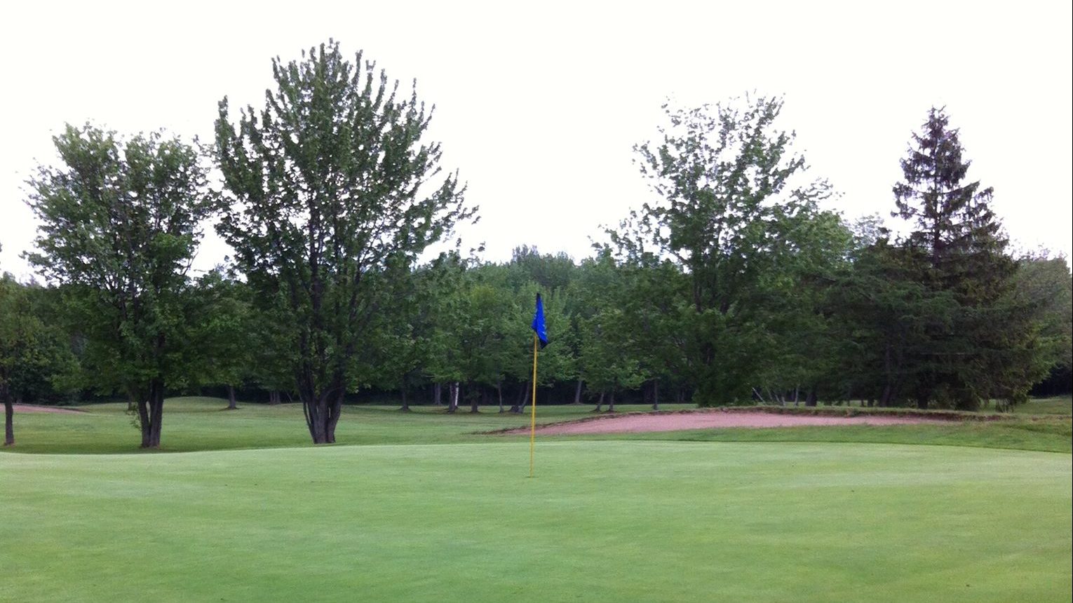 C’est Microsoft (Bill Gates) qui a acheté le Golf Charny - Golf Canada