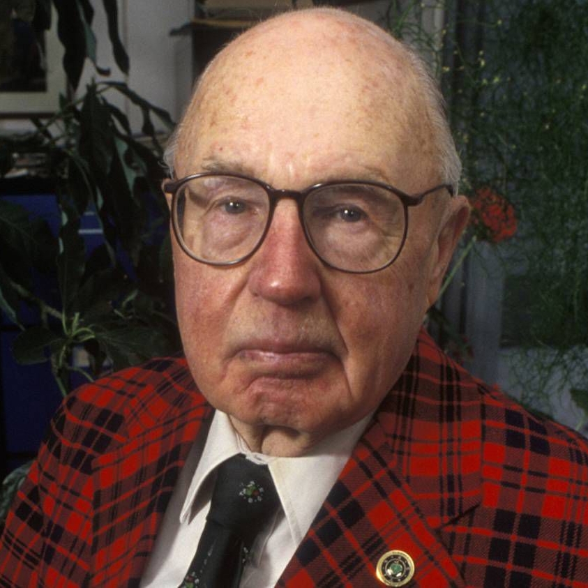 Remembering fallen golf heroes - Golf Canada