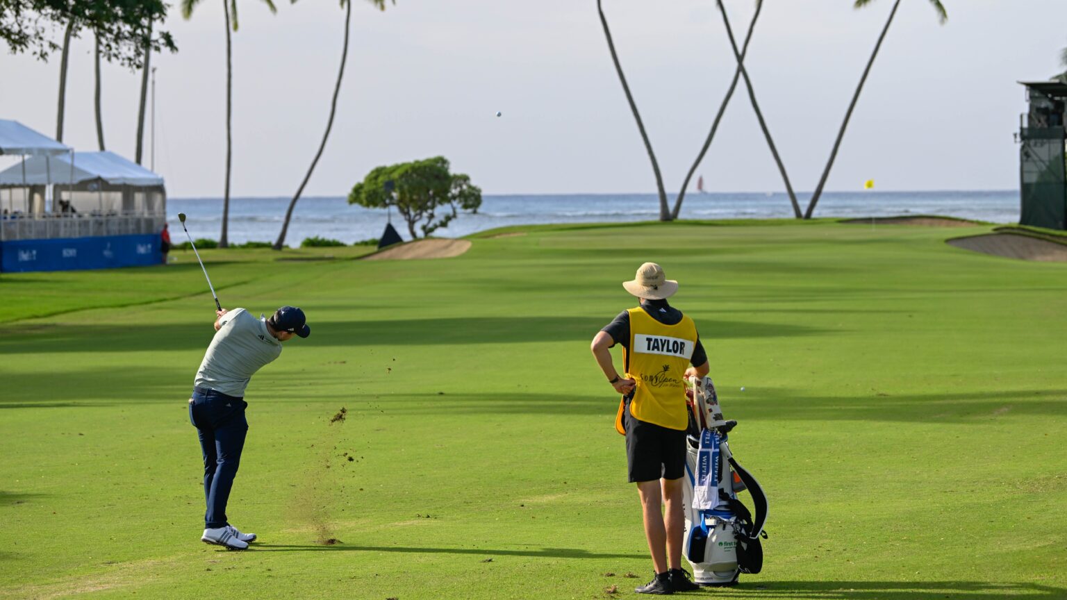 Defending champion Nick Taylor tied for Sony Open lead - Golf Canada